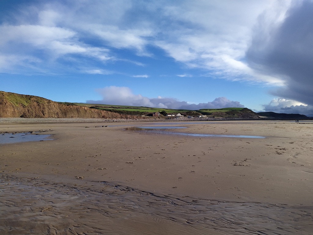 Four walks to discover the beauty of St Bees beach – Cumbria, England ...